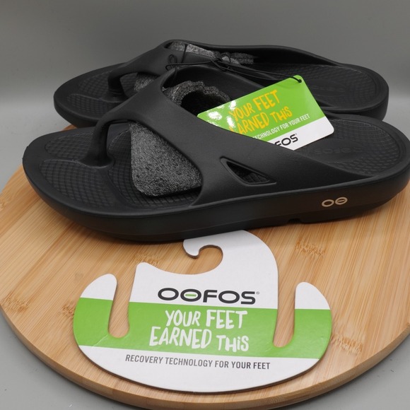 OOFOS | Shoes | Oofos Original Recovery Comfort Thong Flip Flop Sandals ...